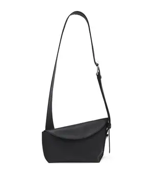 Alexander McQueen Leather Sling Bag - Black