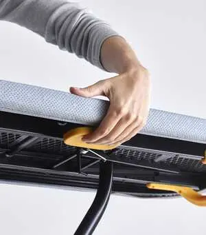 JOSEPH JOSEPH Glide Easy-to-store Ironing Board