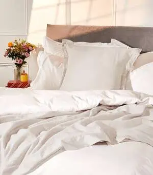 AMALIA Aura Square Cushion