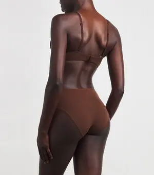 SKIMS Fits Everybody Briefs - Brown
