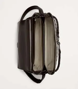 Bottega Veneta Medium Andiamo Messenger Bag