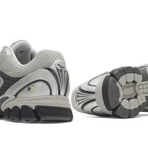Saucony Progrid V2 Sneaker - Silver/navy