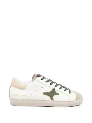 AMA-BRAND Star-patch Sneakers