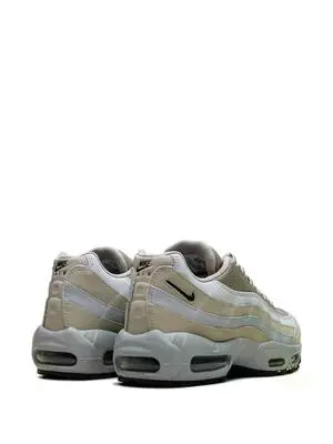 Nike Air Max 95 Sneakers