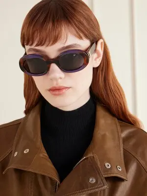 Celine Triomphe Oval-frame Sunglasses - Brown