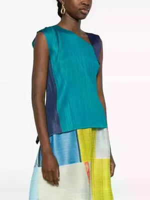 Issey Miyake Pointe Pleated Top