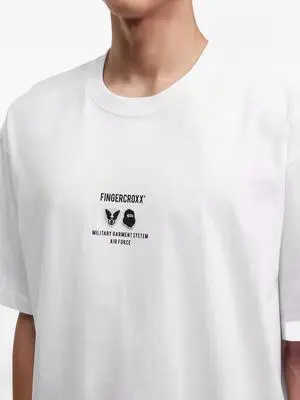 FINGERCROXX Short Sleeve Graphic T-shirt - White