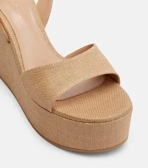 GIANVITO ROSSI Raffia Platform Wedge Sandals - Beige