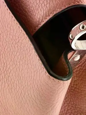 LOUIS VUITTON Capucines Bb Satchel