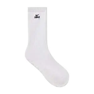 SKIMS Dri-fit Pilates Grip Crew Socks