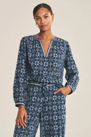 Velvet By Graham & Spencer Claudie Top