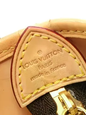 LOUIS VUITTON 2009 Boesi Mm Monogram - Brown