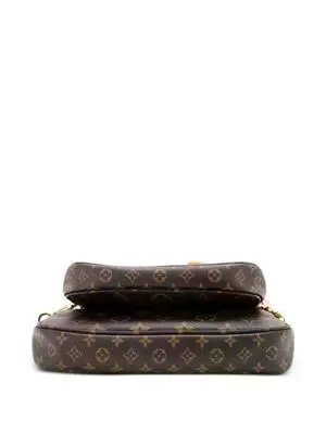 LOUIS VUITTON Multi Pochette Accessoires Monogram Canvas