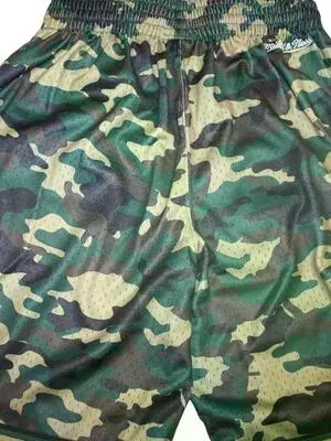 Mitchell & Ness Nba Chicago Bulls Camouflage-print Shorts - Green