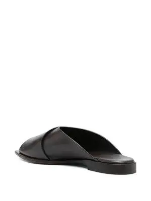 DONNARÌ Crossover Leather Sandals