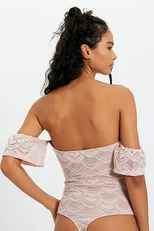 NIGHTCAP Flutter Lace Bodysuit