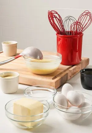 CUISIPRO 10-inch Silicone Egg Whisk - Red