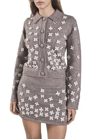 Endless Rose Floral Appliqué Cardigan