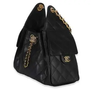 Chanel Quilted Caviar 25 Hobo