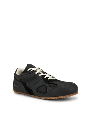 Axel Arigato Slow Runner Sneaker - Black & Gum