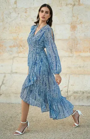 YUMI Paisley Dipped Hemline Midi Dress