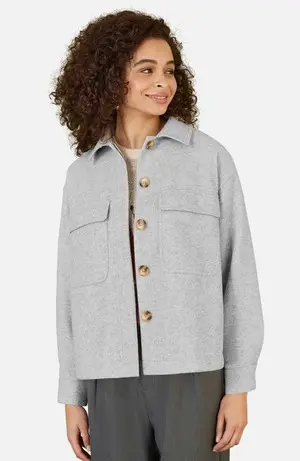 YUMI Textured Finish Shacket