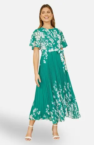YUMI Short Sleeve Pleated Floral Midi Dress - Green