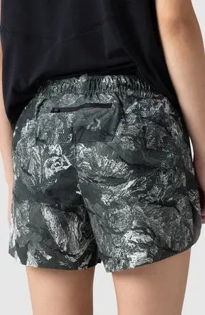 OUTDOOR RESEARCH Swift Lite 4-inch Shorts - Malachite Baker Print