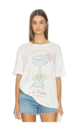 THE LAUNDRY ROOM Strawberry Champagne Graphic Tee - White