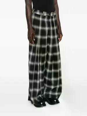 LỰU ĐẠN Checked Trousers