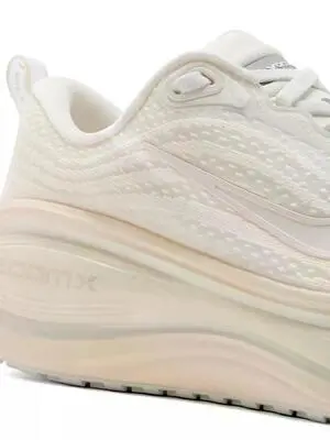 Nike Vomero Plus Sneakers - Neutrals