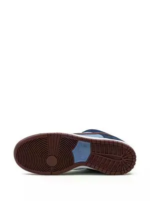 Nike X Ftc Sb Dunk Low Premium Sneakers