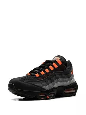 Nike Air Max 95 Sneakers - Black