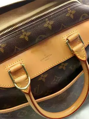 LOUIS VUITTON 1998 Deauville Monogram Tote Bag