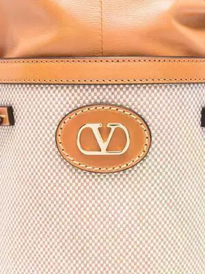 Valentino Garavani Logo-plaque Bucket Bag