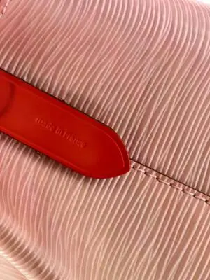 LOUIS VUITTON Neonoe Bb Bucket Bag Epi Leather