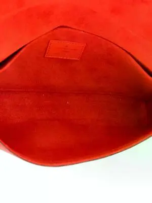 LOUIS VUITTON Felicie Pochette Epi Leather Crossbody Bag - Red
