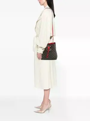 LOUIS VUITTON 2019 Monogram Neonoe Mm Bucket Bag