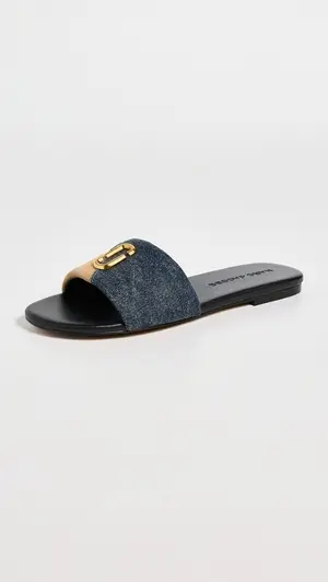 Marc Jacobs The Snapshot Slides