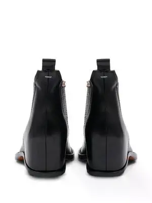 MAISON MARGIELA Pointed Toe Chelsea Boots - Black