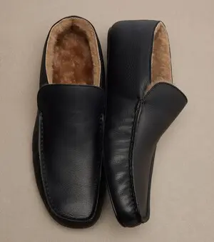 THE ROW Leo Shearling-lined Leather Loafers - Black