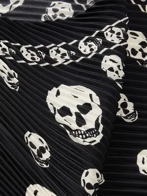 Alexander McQueen Printed Plissé Silk-satin Scarf - Black