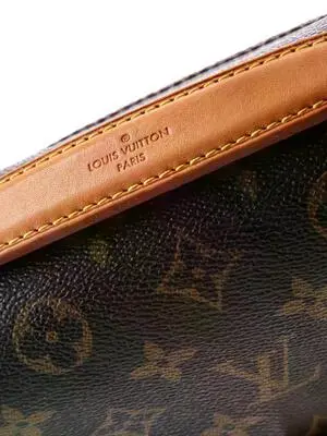 LOUIS VUITTON Pochette Metis Monogram Canvas Crossbody Bag - Brown