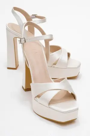PROLOGUE SHOES Yulia Cross-strap Platform Heel Sandal - Ivory Satin