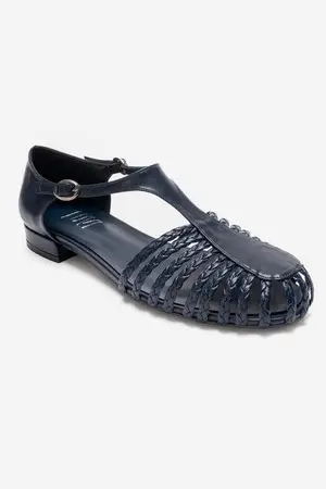 PROLOGUE SHOES Woven T-strap Sandal - Navy