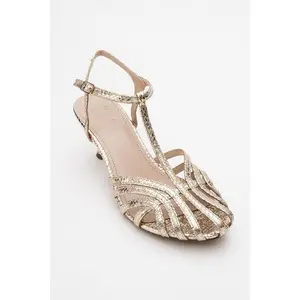 PROLOGUE SHOES Strappy Sandal - Gold