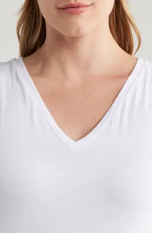 24SEVEN COMFORT APPAREL V-neck Jersey Tank - White