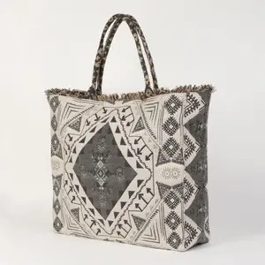 Vismaya Accentuate Geometric Tote Bag