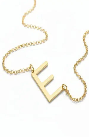 OAK & LUNA Sideways Initial Necklace In Gold Plated Sterling Silver - Letter E