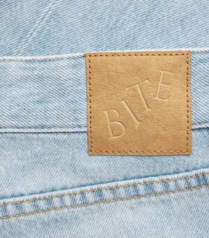 Bite Studios Curved Straight Jeans